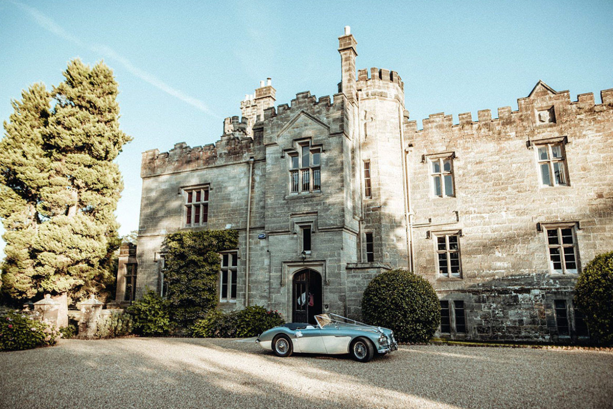 Wedding Venue in Wadhurst, Wadhurst Castle | UKbride