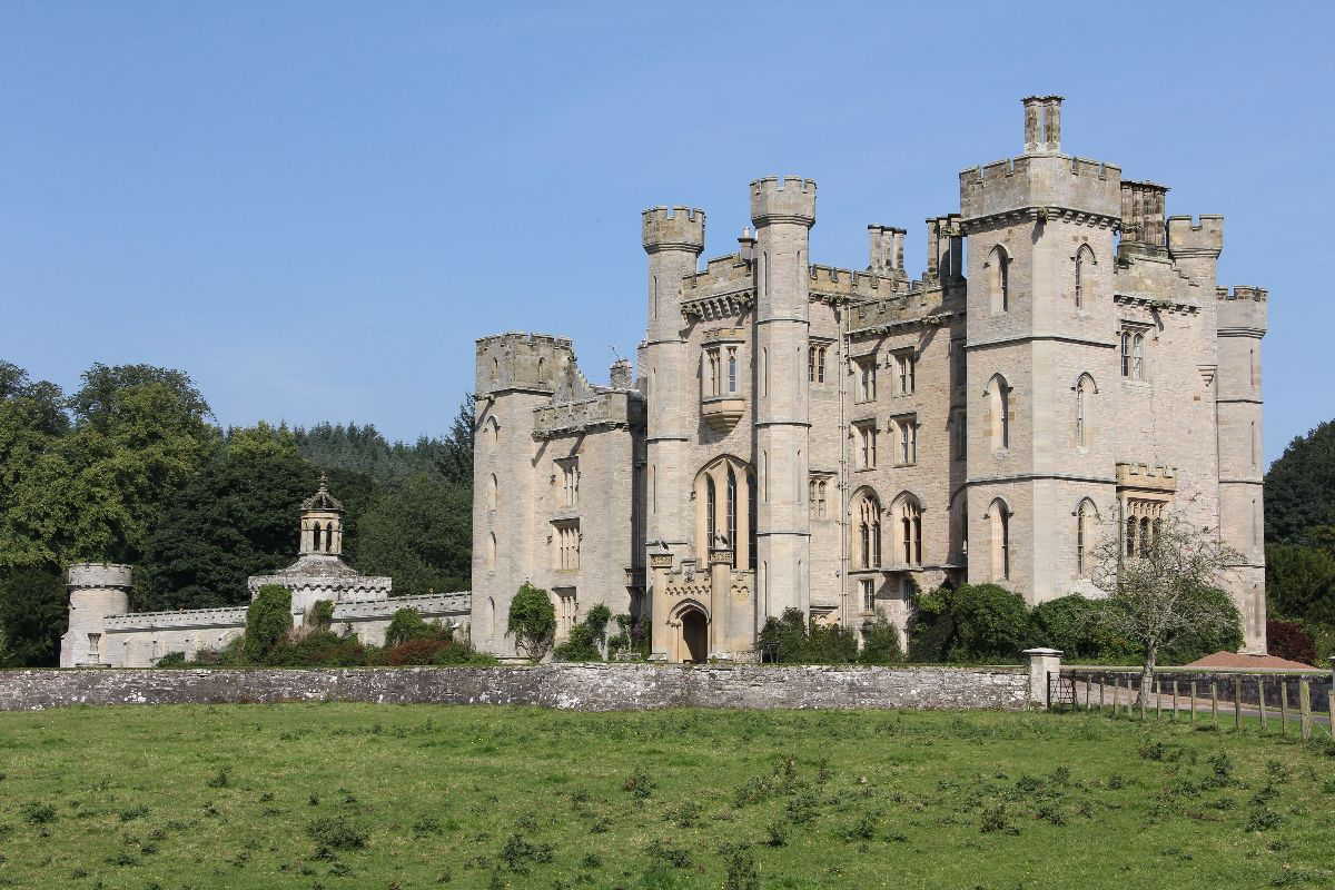 Wedding Venue in DUNS, Duns Castle Estate | UKbride