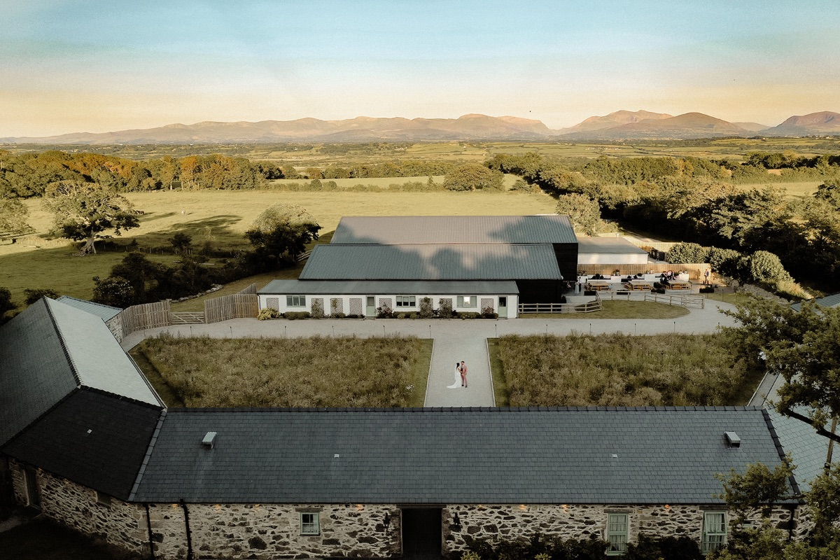 Wedding Venue in Bodorgan, Henblas Country Park | UKbride