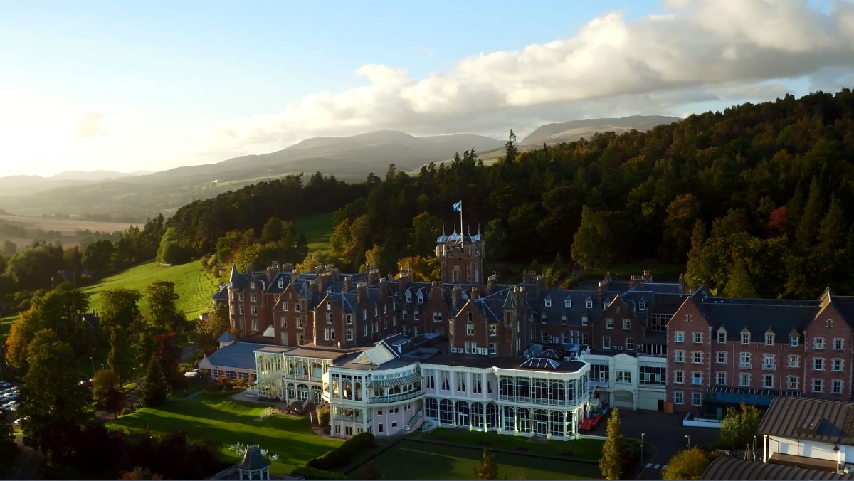 Wedding Venue in Crieff, Crieff Hydro Hotel | UKbride