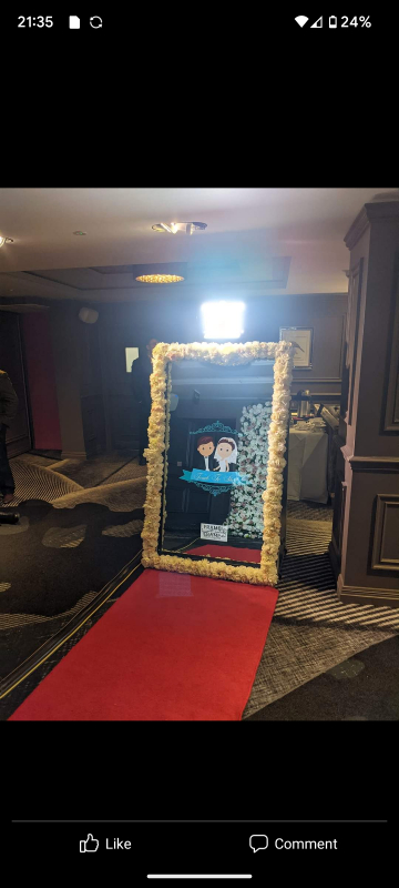 Frame by Frame Photobooth | Wedding Entertainment in Tamworth