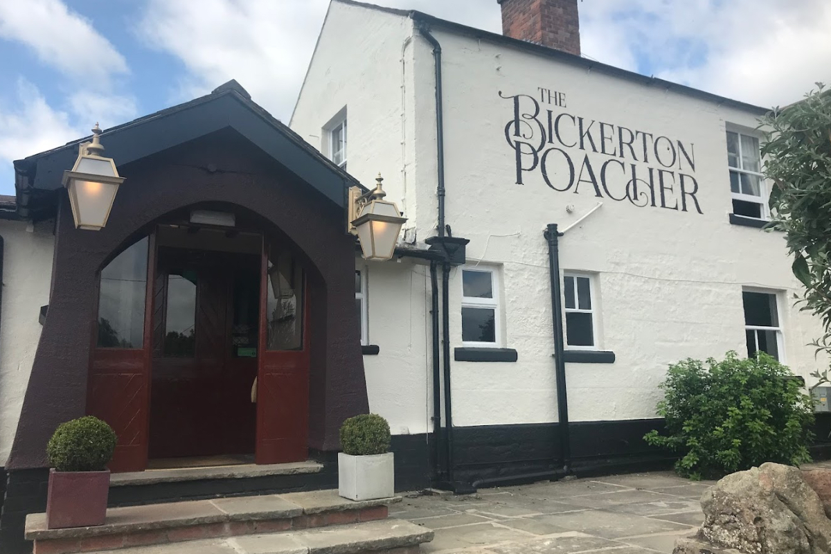 Wedding Venue in Malpas, The Bickerton Poacher | UKbride