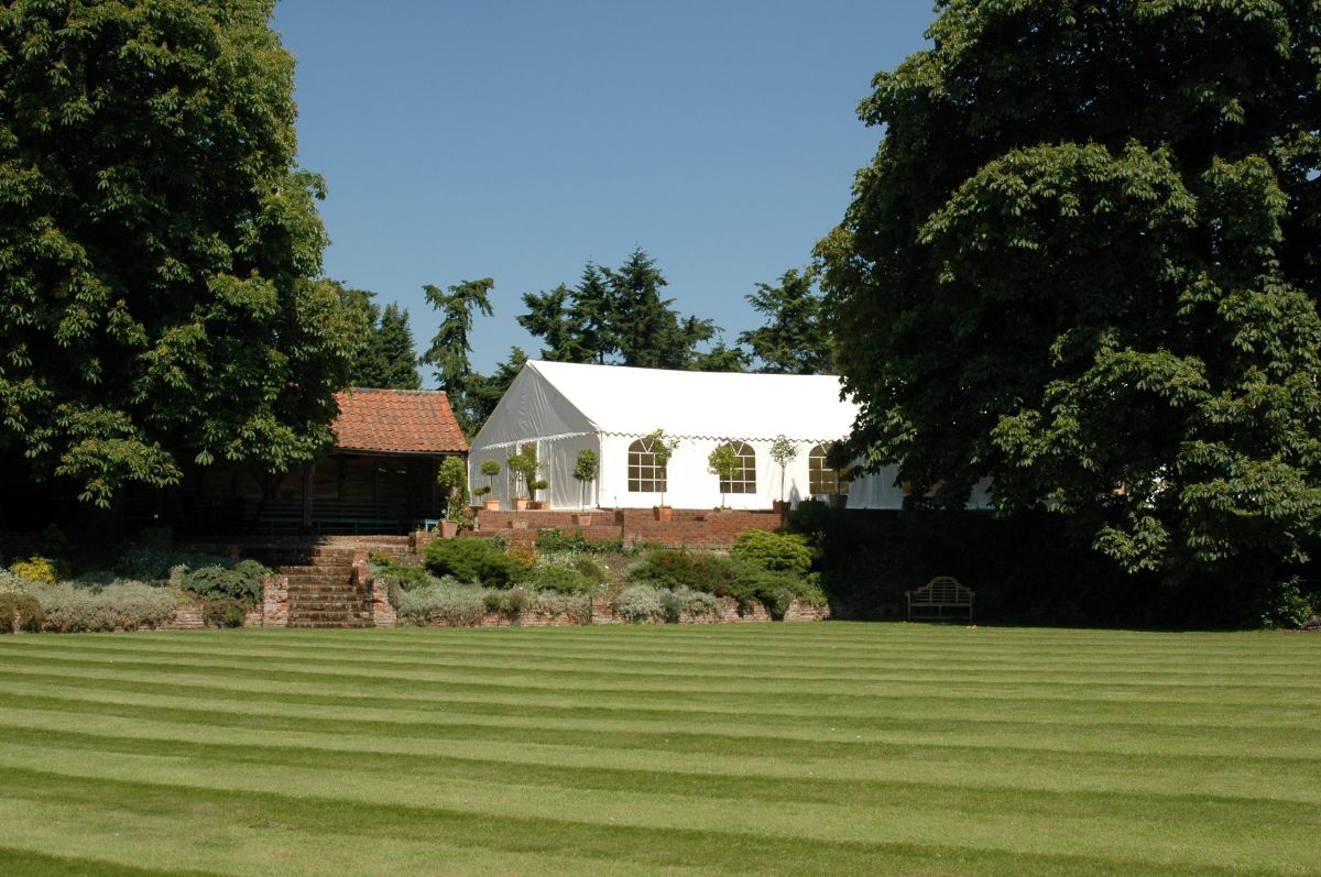 Wedding Venue in Hadleigh, Priory Hall | UKbride