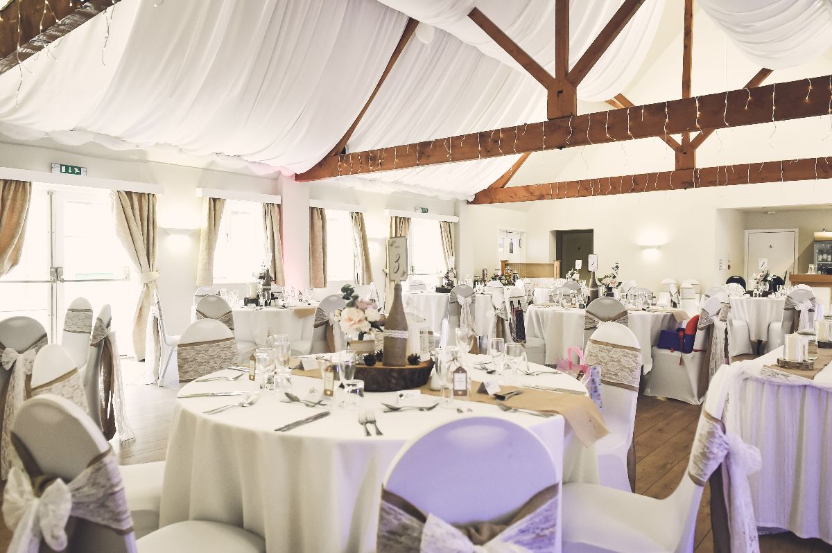 Wedding Venue in Ashbourne, Bentley Brook Inn | UKbride