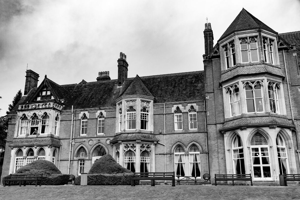 Wedding Venue in Birmingham, Highbury Hall | UKbride