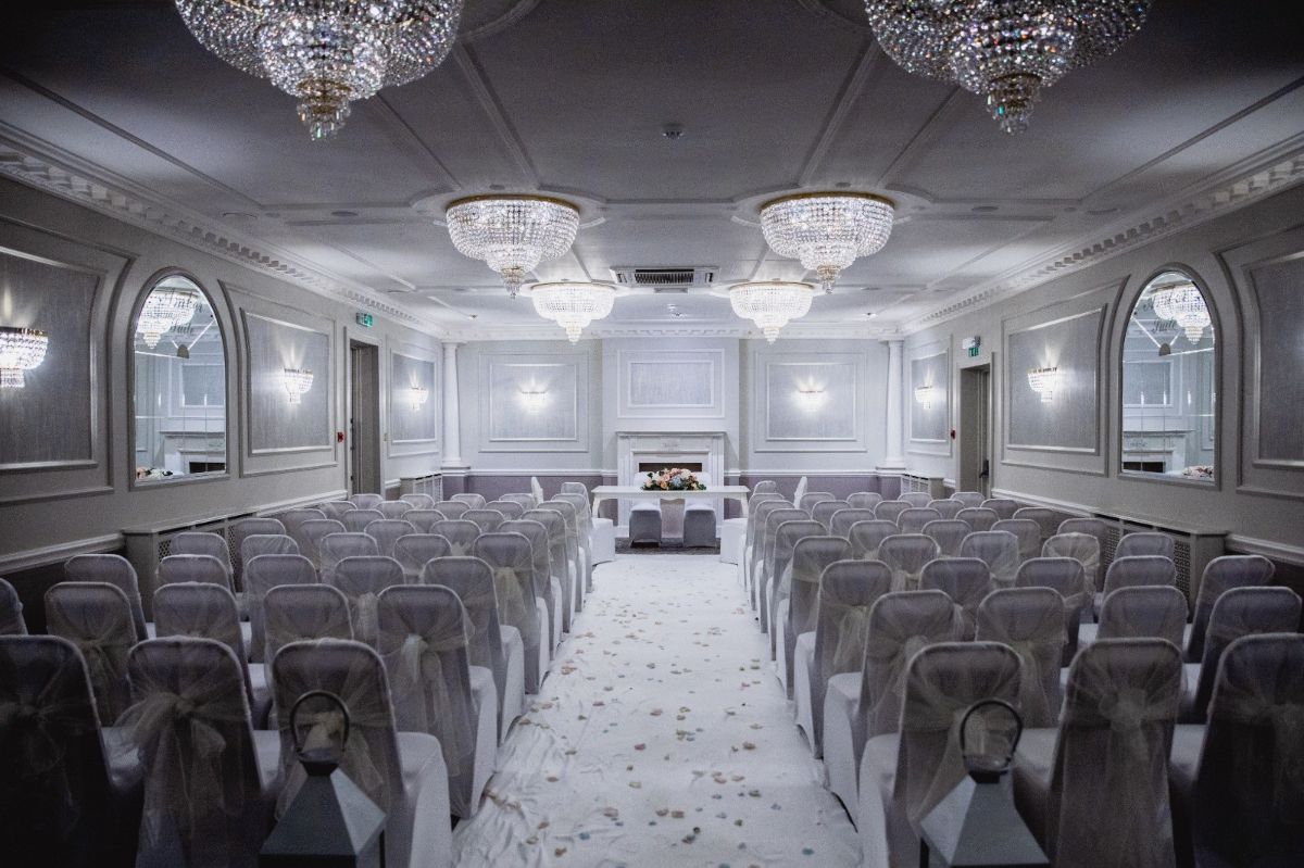 Wedding Venue in London, Regency Banqueting Suite | UKbride