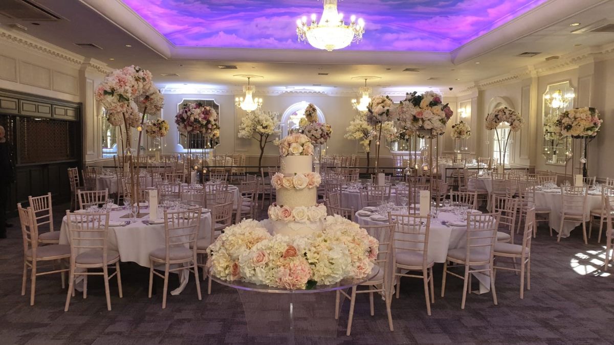 Wedding Venue in London, Regency Banqueting Suite | UKbride