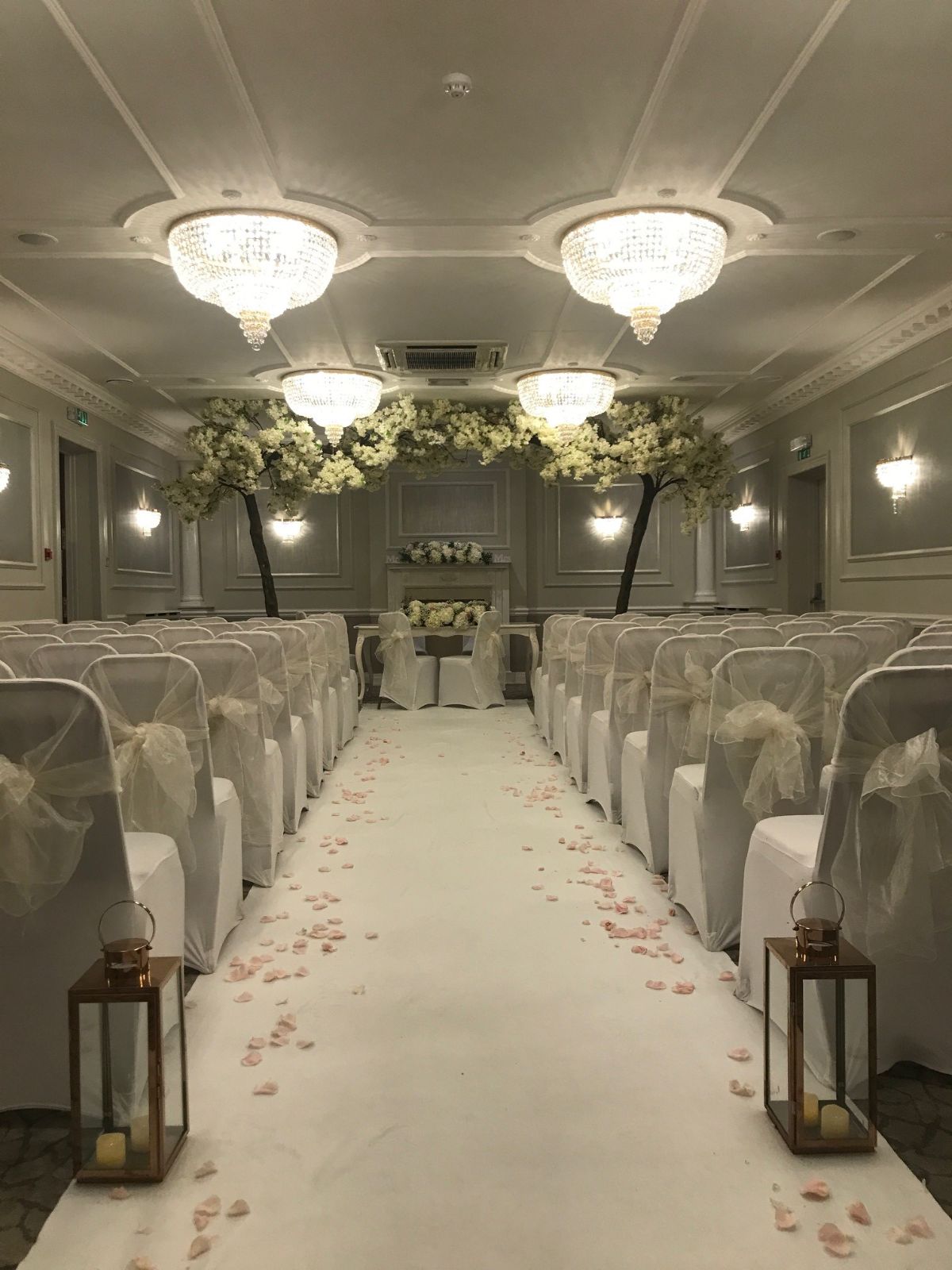 Wedding Venue in London, Regency Banqueting Suite | UKbride