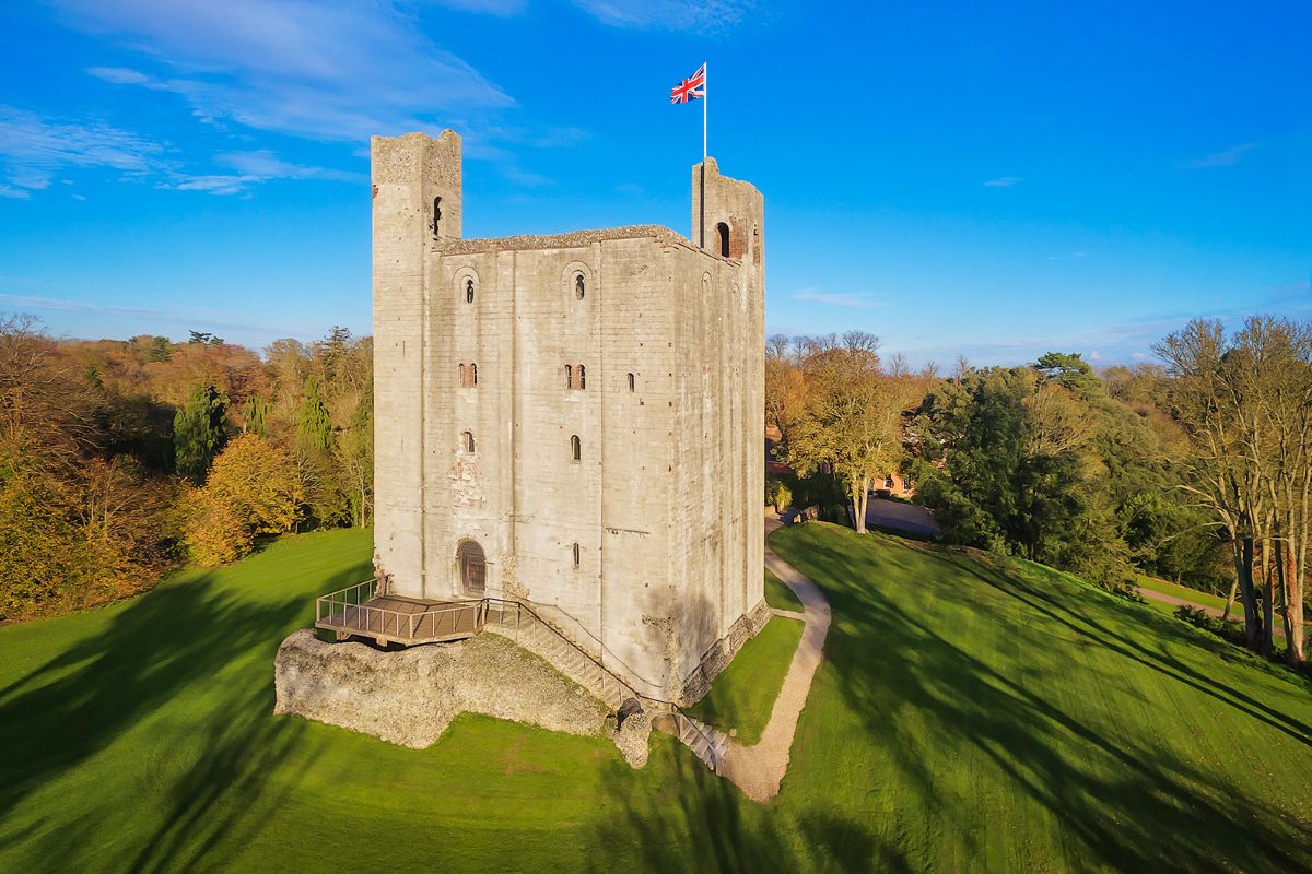 Wedding Venue in Halstead, Hedingham Castle | UKbride