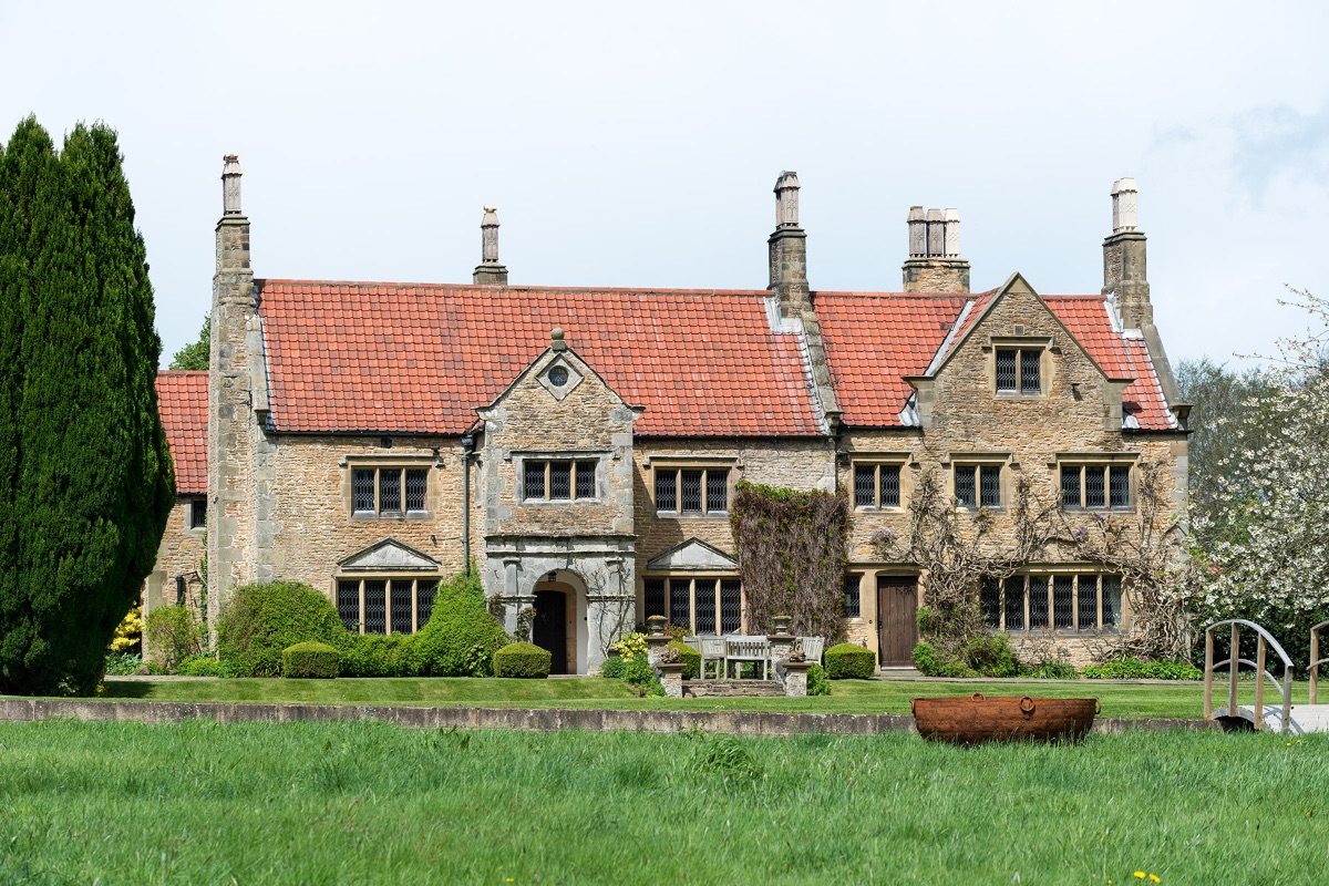 Wedding Venue in York, Crayke Manor | UKbride