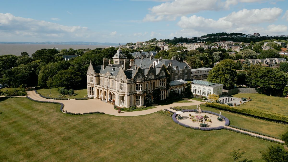 Wedding Venue in Clevedon, Clevedon Hall | UKbride