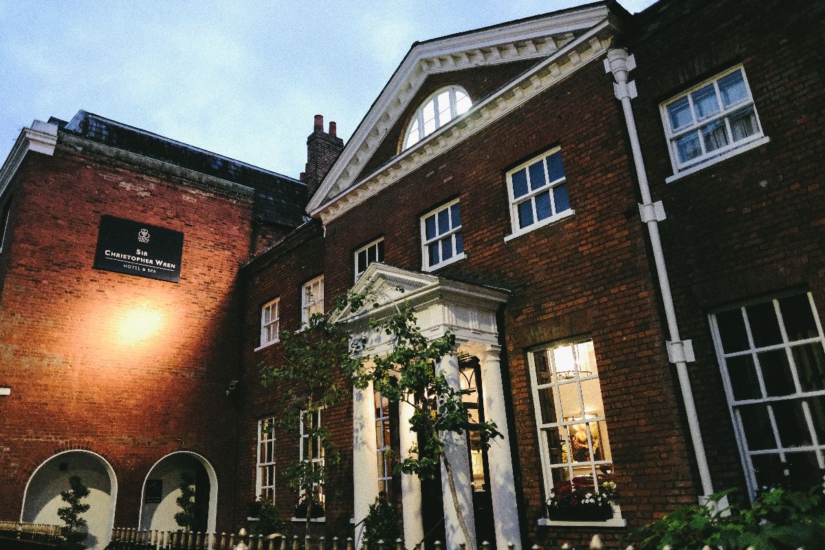 Wedding Venue in Windsor, The Sir Christopher Wren Hotel | UKbride