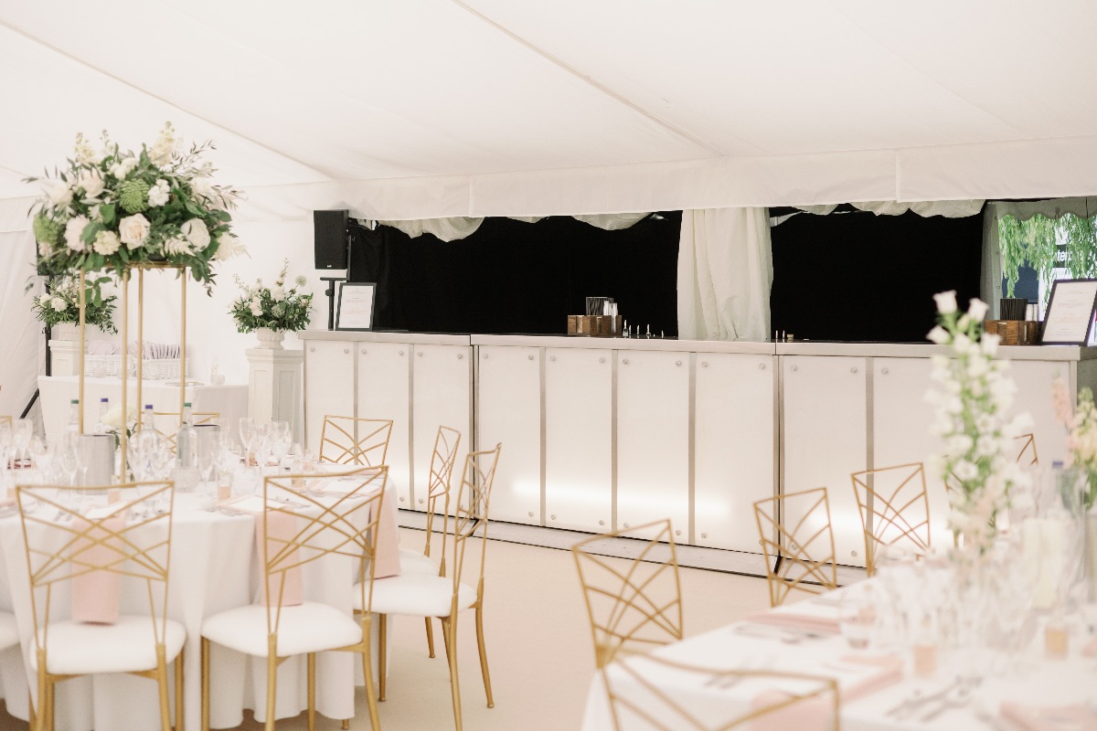Brooks Bar Hire | Mobile Bars in Maidstone | Wedding Suppliers