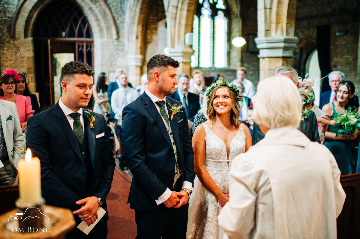 Real Wedding of Ellie and Dan | Wakelin Farms | UKbride